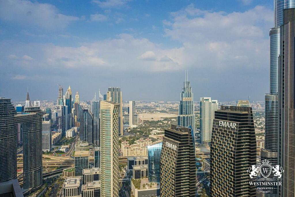 Forte Tower offers luxury living in the heart of Dubai, Dubái (precios ...