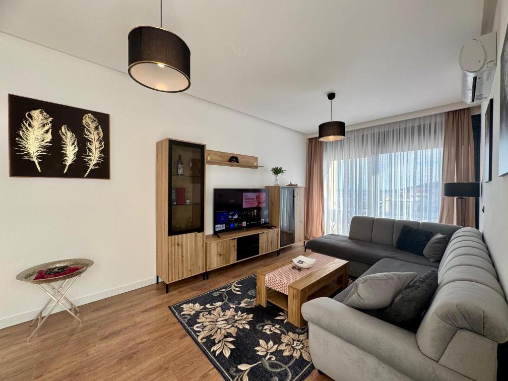 Royal Pool Elia Residnece، بودفا (أسعار محدثة لعام 2025)