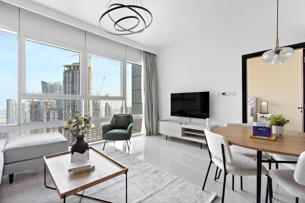 Silkhaus Luxurious 1 BDR Al Fay Park Nearby, Абу-Даби (актуальные цены ...