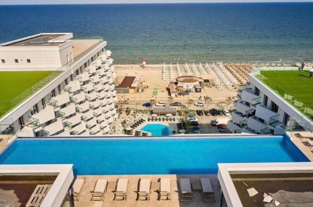 HF - Alezzi Infinity, Năvodari (precios actualizados 2025)