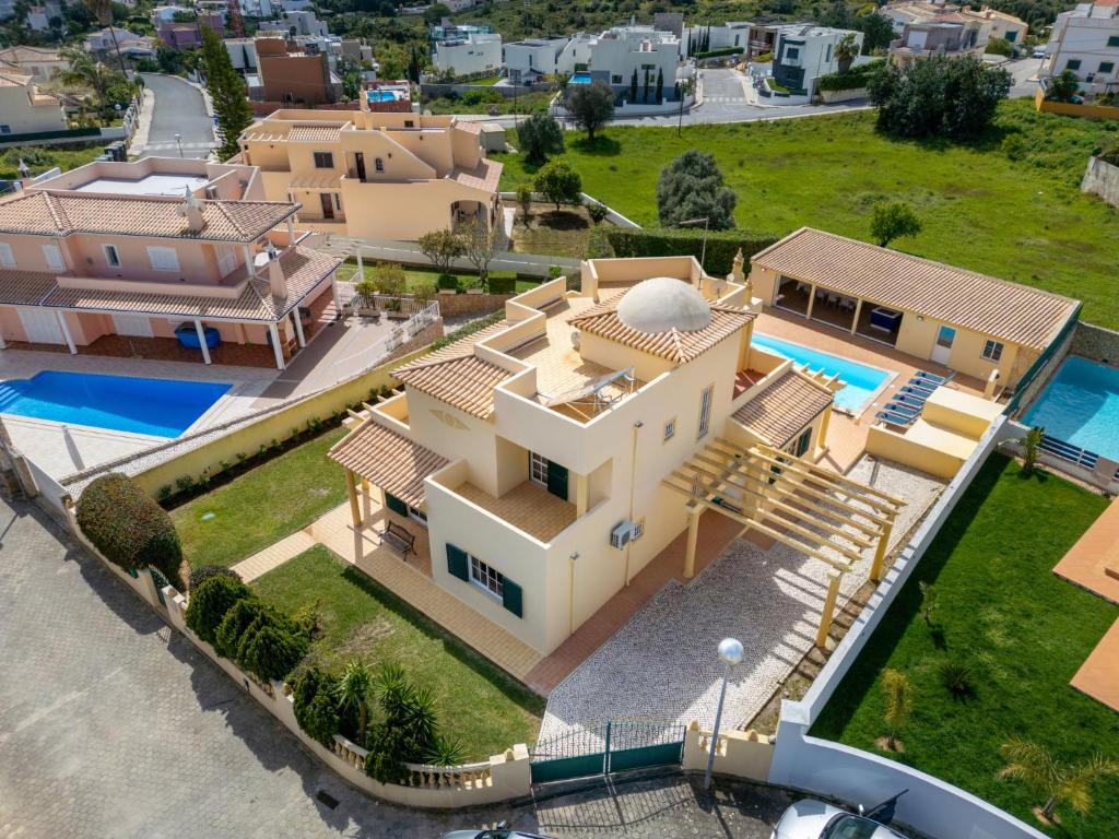 Villa Mar by Interhome, Armação de Pêra (updated prices 2025)