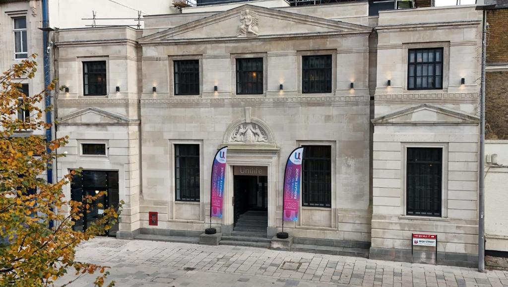 Bargate House in Southampton, Southampton (updated prices 2025)