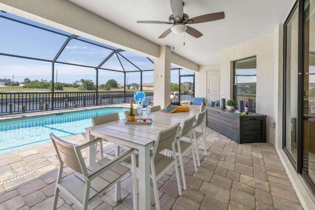 Sun Soaked, Cape Coral (updated prices 2025)