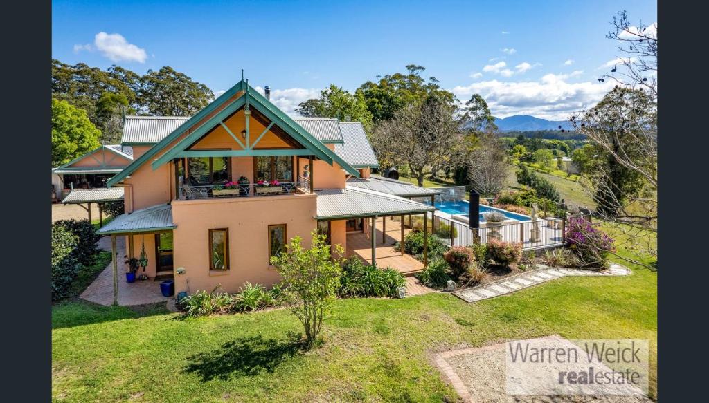 Bellingen at its best! Views, privacy & pool., Fernmount (updated ...