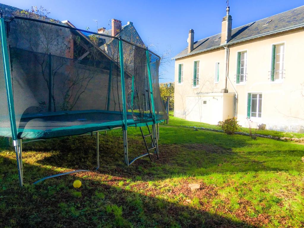*** 4br W / éNorme Trampoline! Châteaux De La Loire, Golf, Vélo, Kayak - Blois