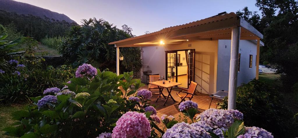 Sunkiss Cottage on Mount Joy Farm, Stellenbosch (updated prices 2026)