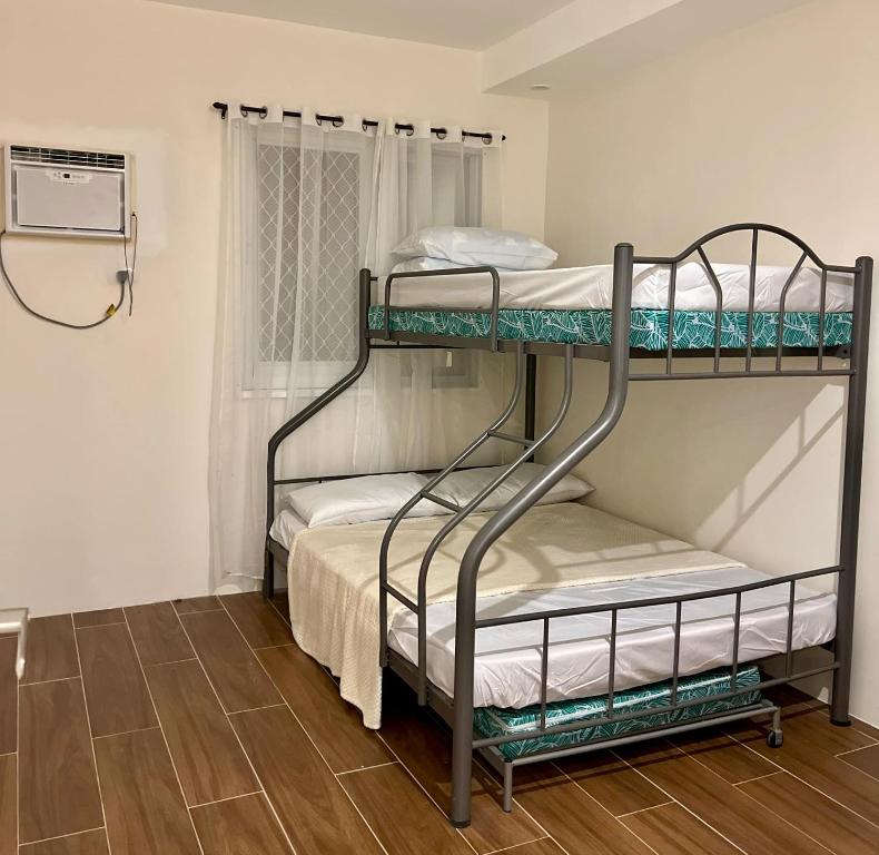 Building D Matina Enclaves Residences, Davao stad (uppdaterade priser ...