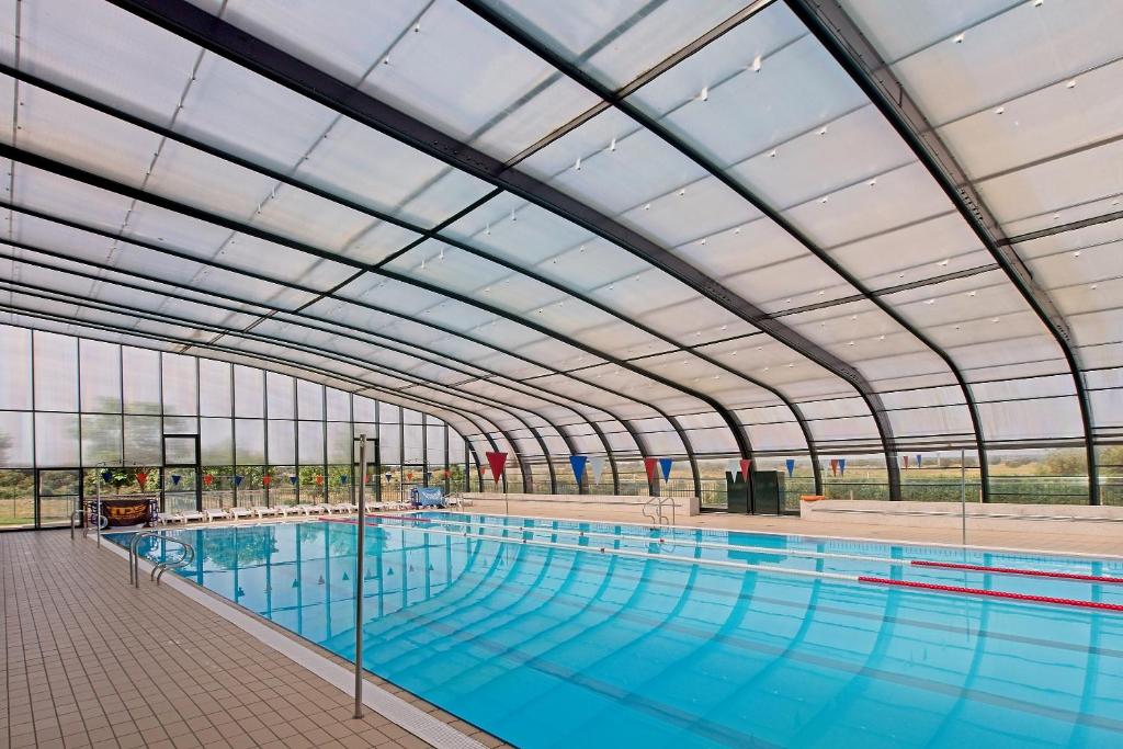 Turísticos Sardón de los Frailes, Sardón de los Frailes (updated prices ...