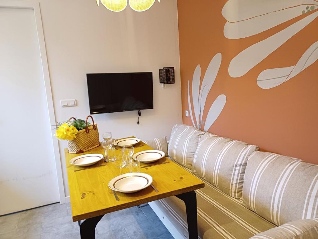 Le P Tillant, Amiens (updated prices 2025)