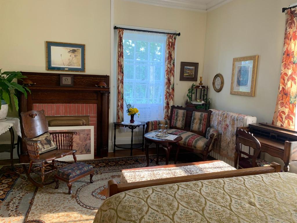 The House of Elsie, Niagara on the Lake (updated prices 2026)