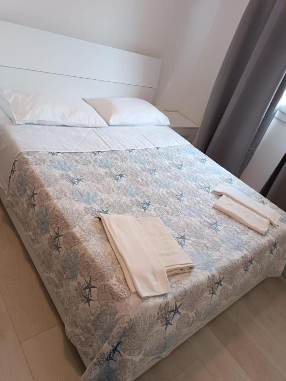 APPARTAMENTO BLU -OVER THE RAINBOW APARTMENTS - LIDO di JESOLO- check ...