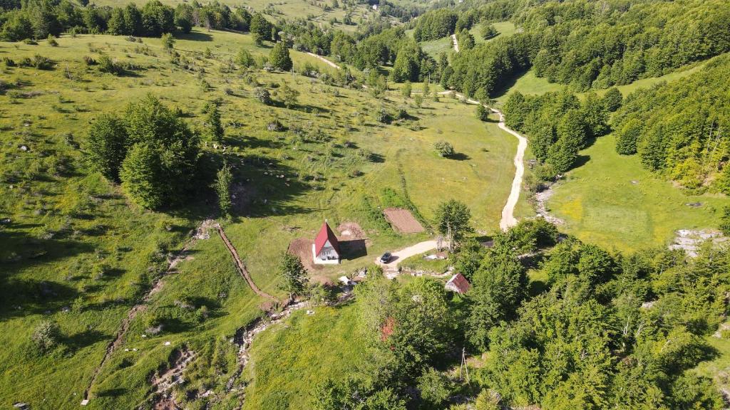 Cottage by the brook, Plužine (updated prices 2026)