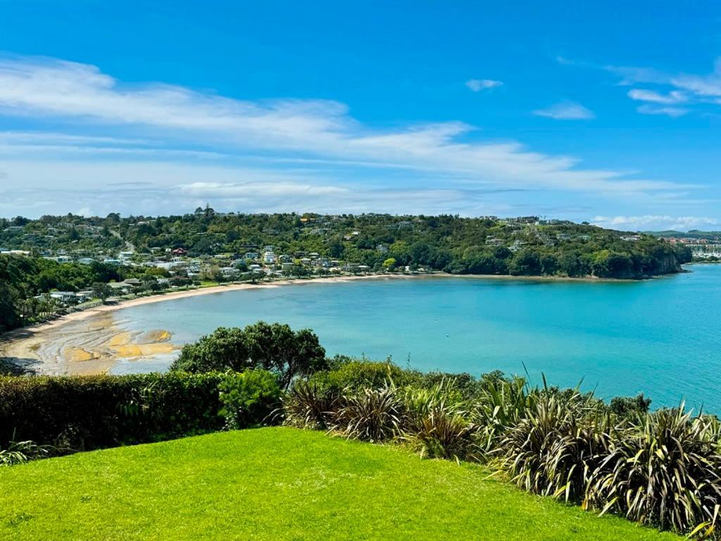 Whale Cove, Whangaparaoa (updated prices 2026)