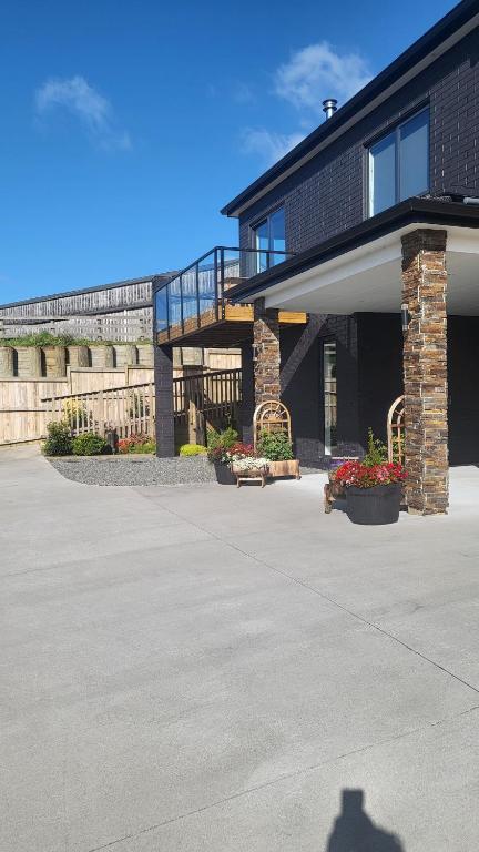 Lisle Farm Haven, Pukekohe East (updated prices 2026)