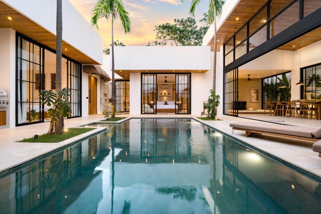 Villa Boda Family Haven - Uluwatu by Yolla Hospitality, Bingin Beach (atnaujintos 2025 m. kainos)