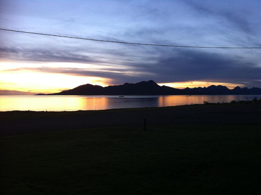 Cardwell Beachcomber Motel & Tourist Park, Cardwell (updated prices 2025)