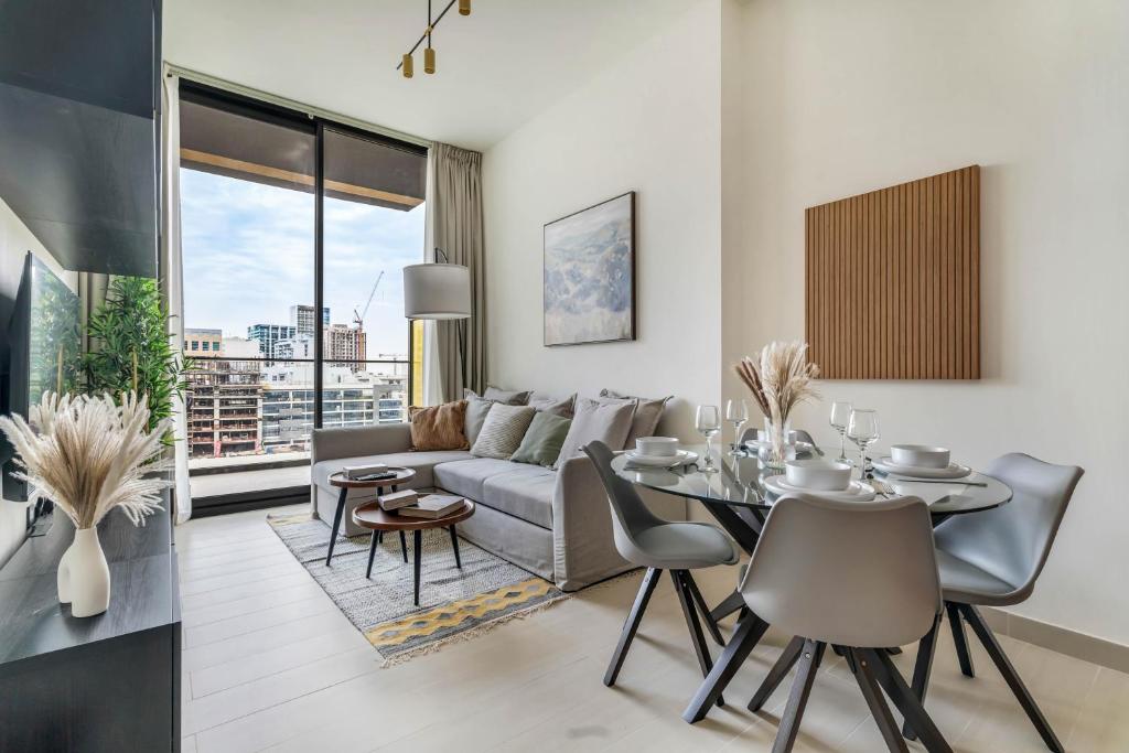 DAYF-AMB Brand New Cozy 1 Bed up to 4 Guests, Dubai (preços atualizados ...