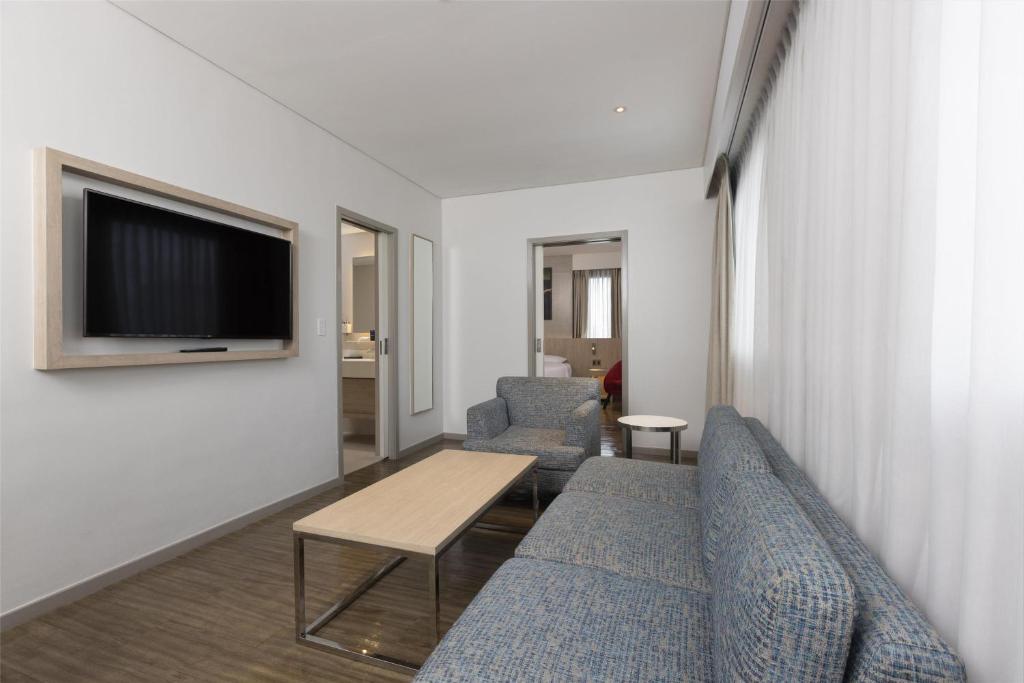 Park Inn by Radisson North Edsa, Manila (updated prices 2025)