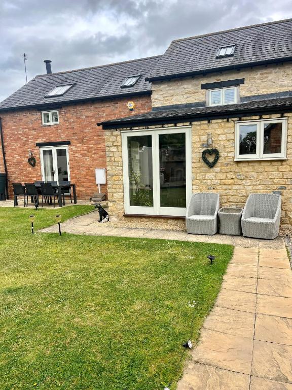 The Hayloft, Milton Keynes (updated prices 2025)