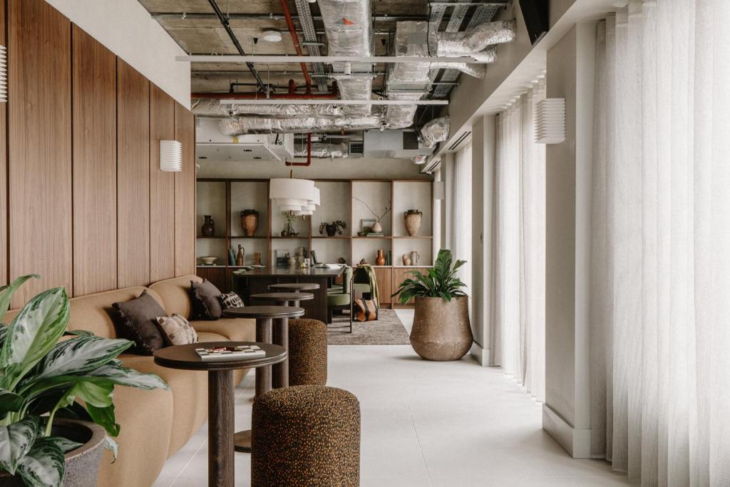 Mason & Fifth, Westbourne Park, London (updated prices 2025)