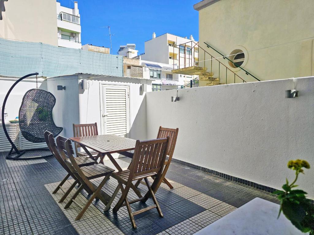 BLife Batalya private rooms, Faro (updated prices 2026)