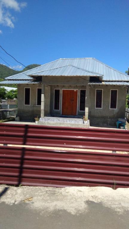 Kertasari Taliwang Surf Snorkel Family Groups House, Labuanbalat ...
