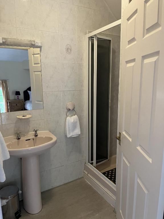 The Tontine Hotel & Bar, Ironbridge (updated prices 2025)