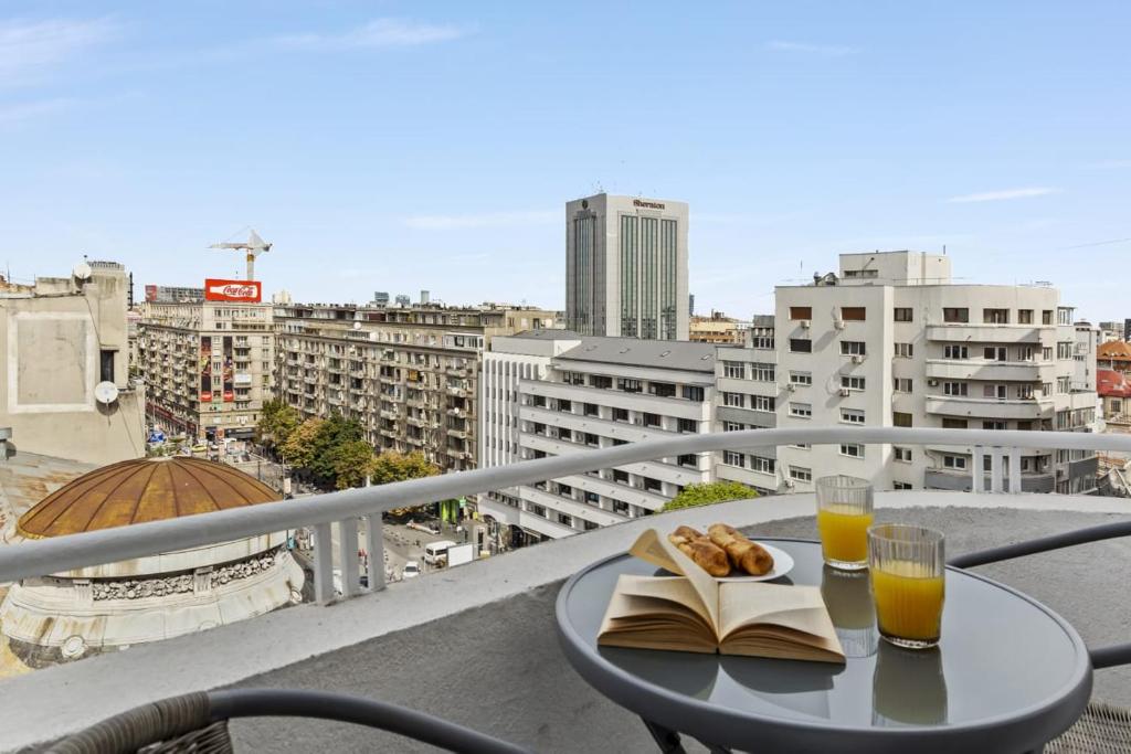 Central Apartment with panoramic Views of Old Town, Bucharest (updated ...