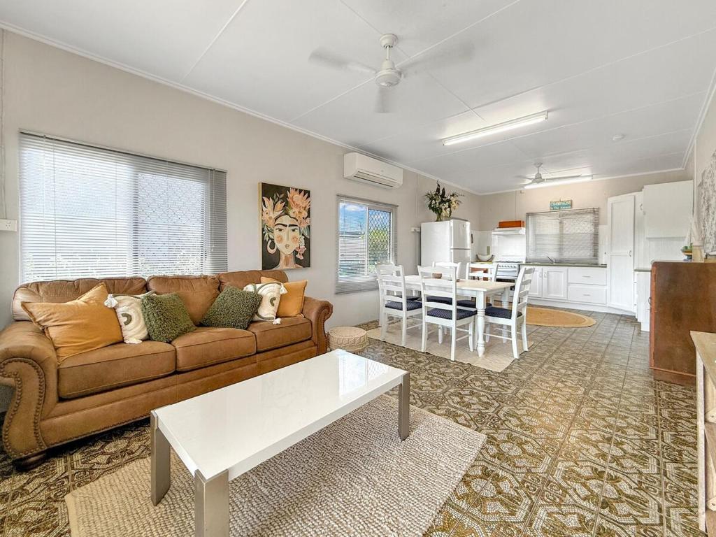 Mecca House, Kurrimine Beach (preços atualizados para 2025)