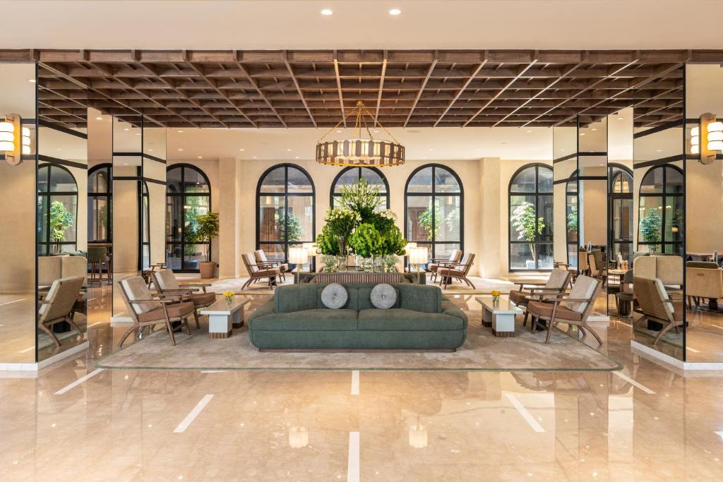 Holiday Inn Gurgaon NH8 by IHG, Gurgaon (updated prices 2025)