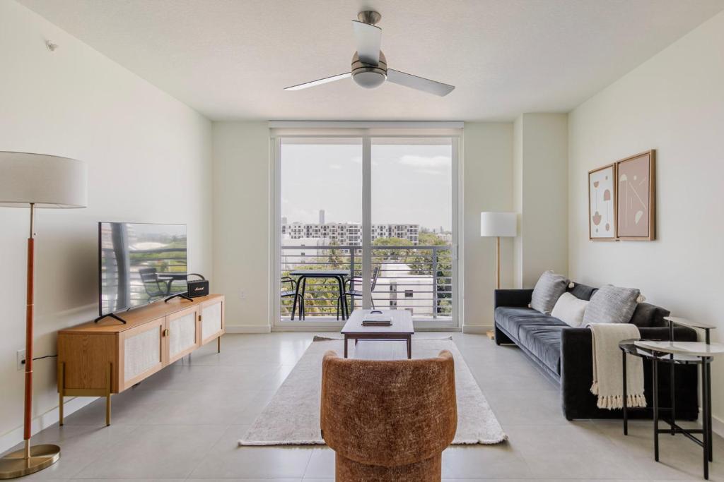 Blueground Riverside pool nr Bayfront Park MIA-149, Miami (updated ...