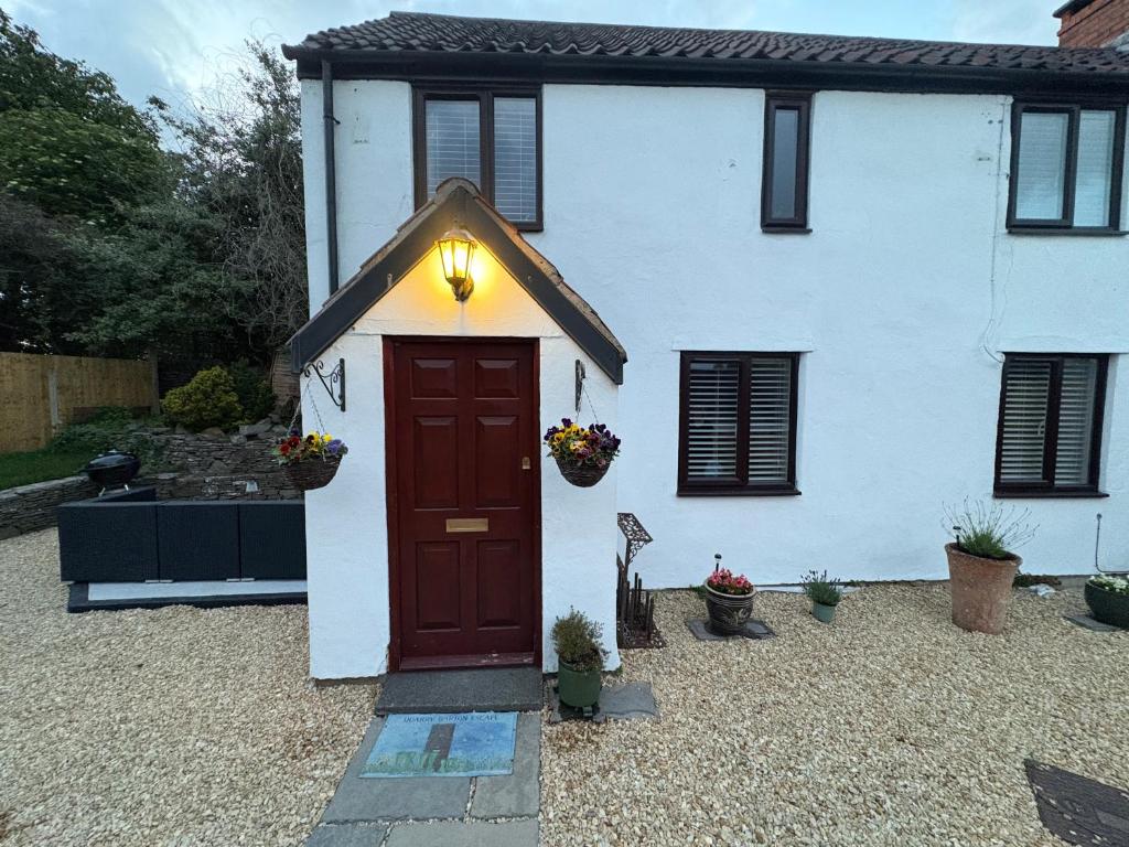 Quarry Barton Escape, Hambrook (updated prices 2026)