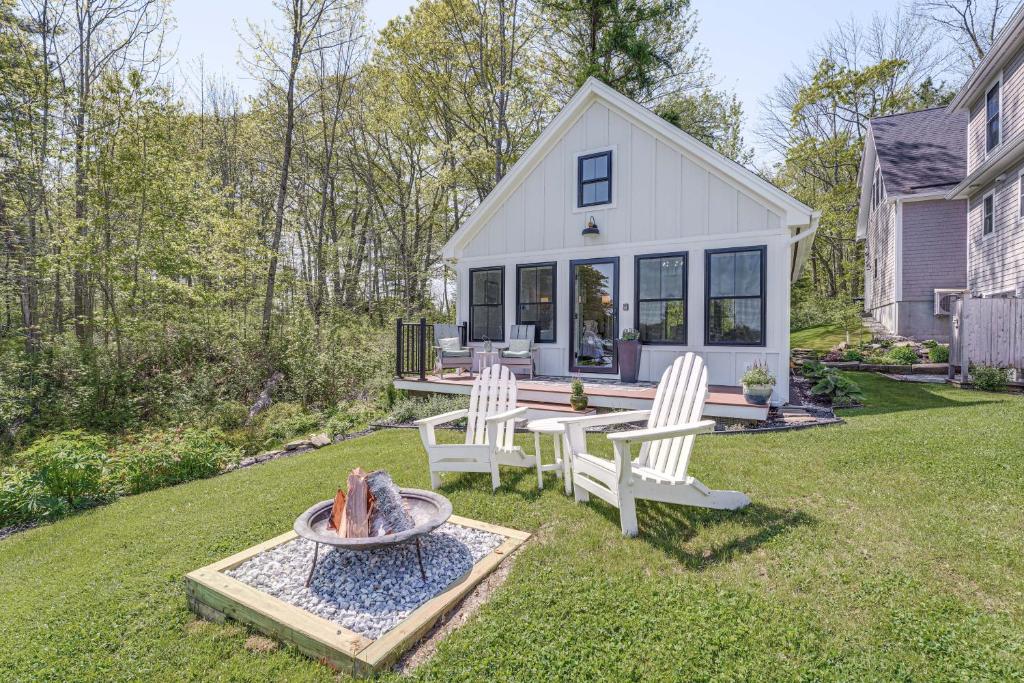 Oceanfront Studio with Private Dock in Harpswell!, Dyer Cove (updated ...
