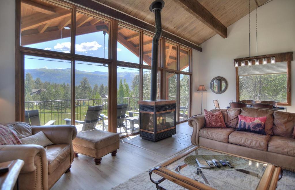 Tamarron Gambel Oak 748 - Mountain Fairway Retreat - Durango CO ...