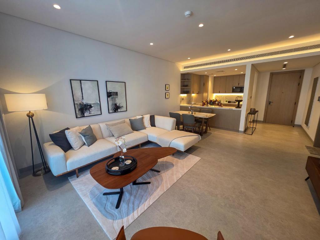 Elite 1BR Roka Lounge, Financial Harbour, Manama (updated prices 2026)