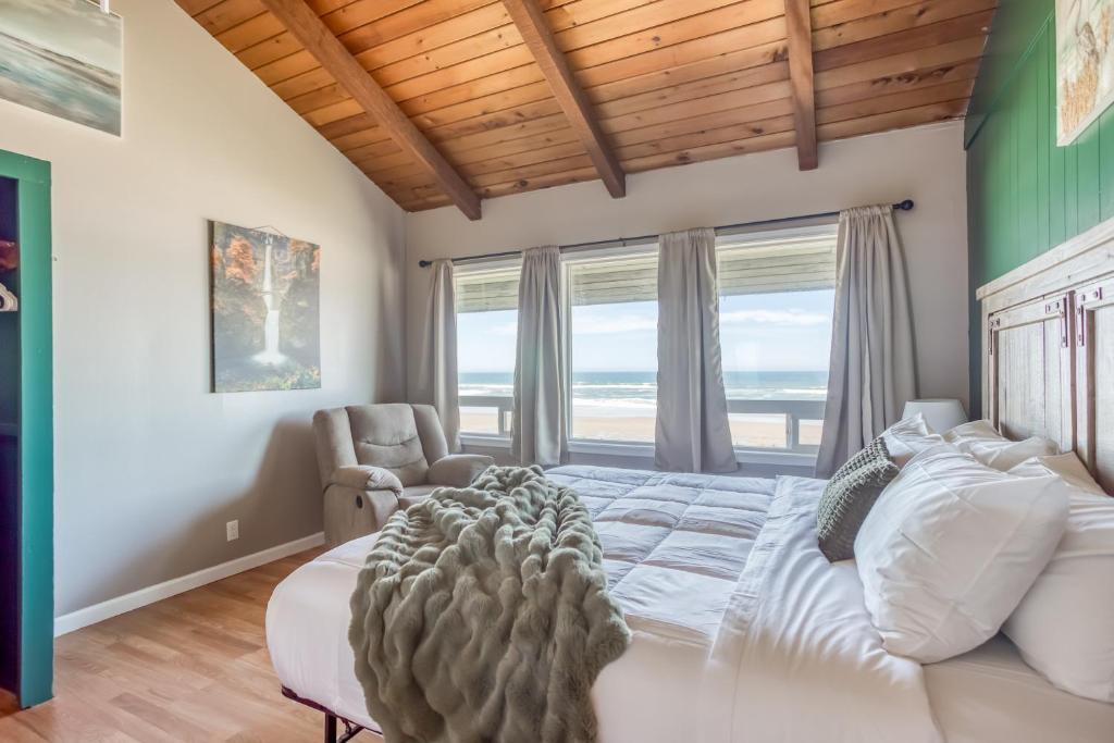 Moolack Shores Inn, Newport (updated prices 2025)