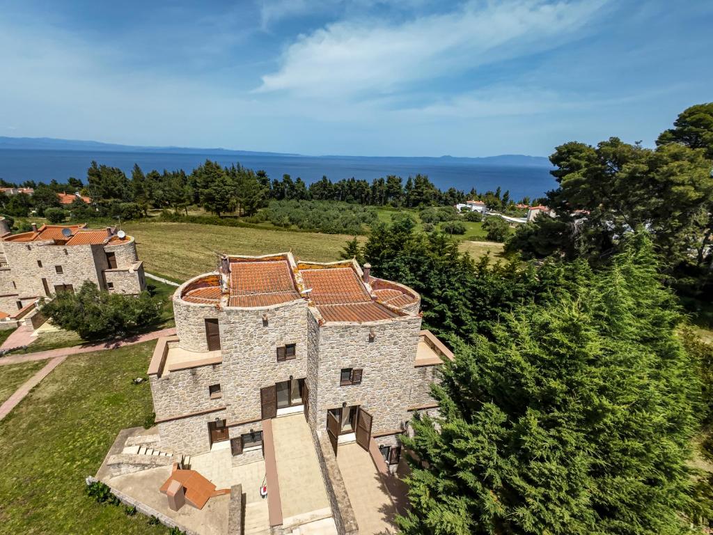Twin Castles Maisonettes by RentalsPro Services - Kriopigi Halkidiki ...