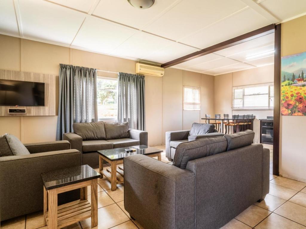 ATKV Drakensville, Bergville (updated prices 2025)