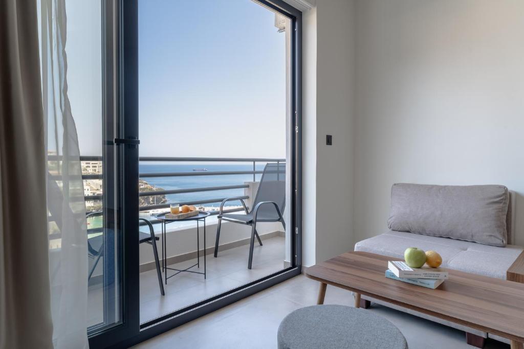 Trinity Suites "by Checkin" Adults Only, Balíon (aktualisierte Preise ...