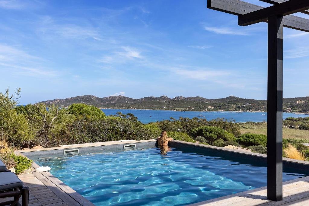 Villa with panoramic view and heated pool, Bonifasijo (ažurirane cene ...