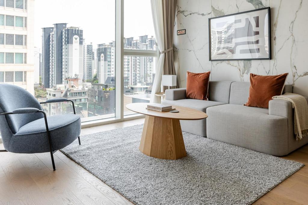 Blueground ID9 Nonhyeon City view AC SEL-9, Seúl (precios actualizados ...