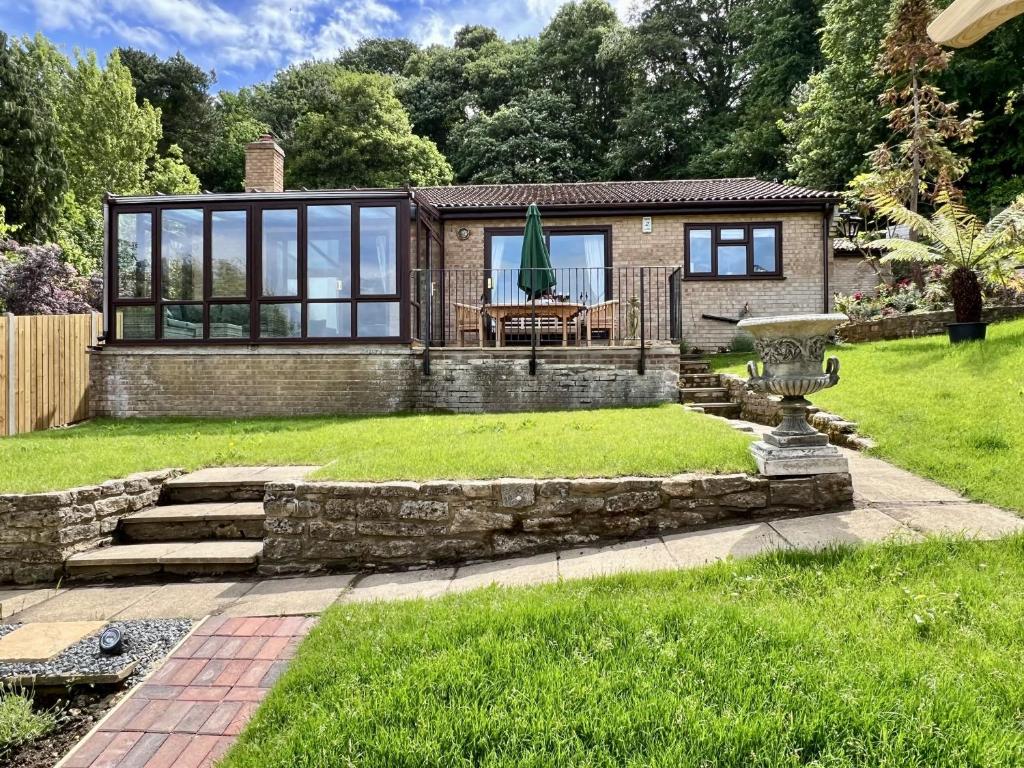 Badgers Holt บริดพอร์ต (ราคาอัปเดตปี 2025)