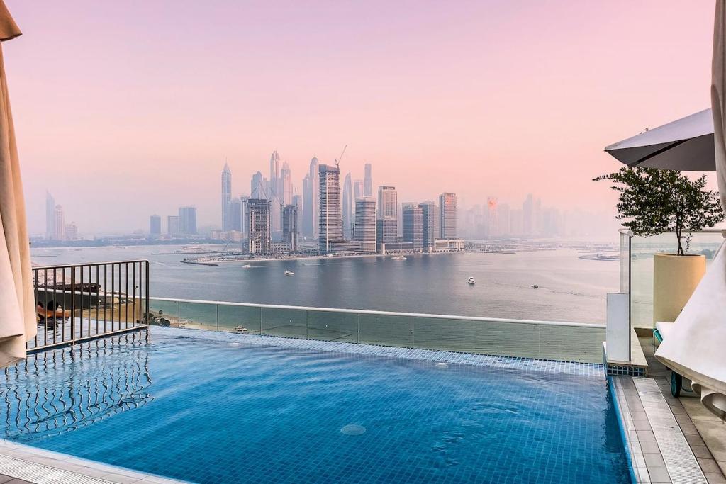Seven Palm Studio A Sophisticated Retreat in the Heart of Palm Jumeirah ...