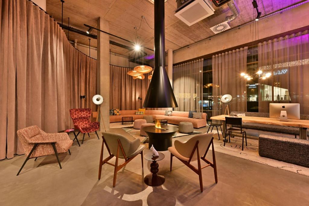 Moxy Outletcity Metzingen, Metzingen (aktualisierte Preise für 2025)