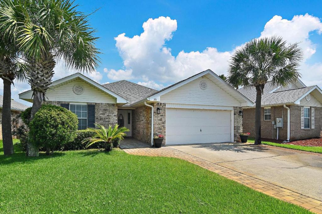 Sandy Shells, Destin (updated prices 2025)