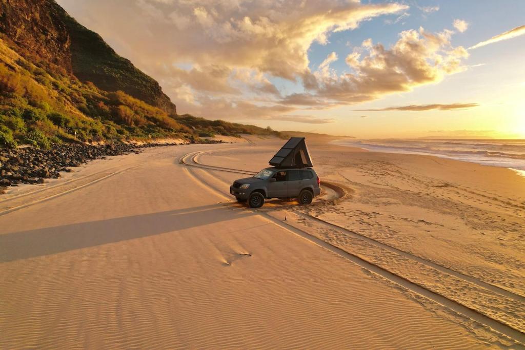 Fully Decked Lifted 4WD Lexus GX470 Camper!, Kapaa की (2026 के लिए ...