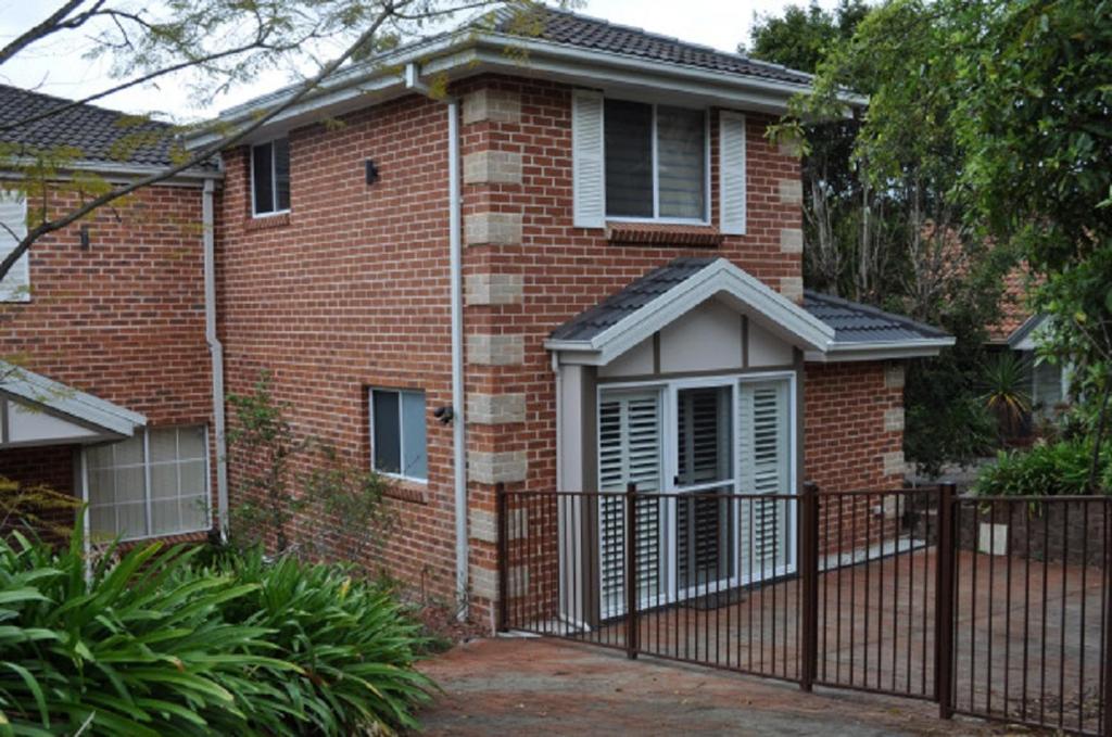 Frenchs Forest, Frenchs Forest (updated prices 2026)