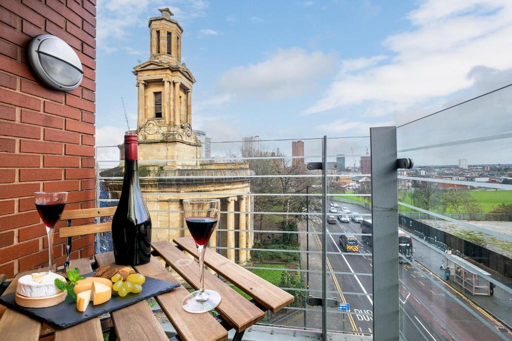 Orient CityView with FreePark and Netflix, Birmingham (opdaterede ...