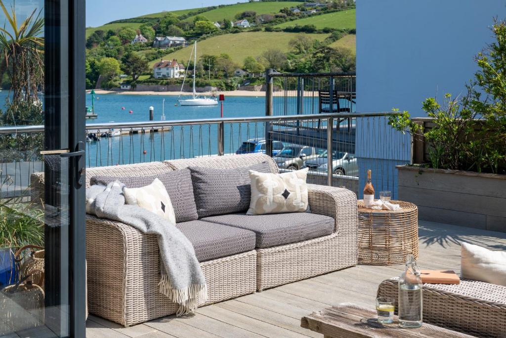 1 The Strand, Salcombe (updated prices 2025)
