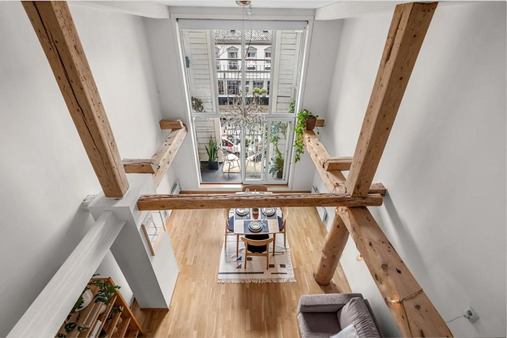 Central flat By the Canal - High ceiling & Balcony - Car option ...